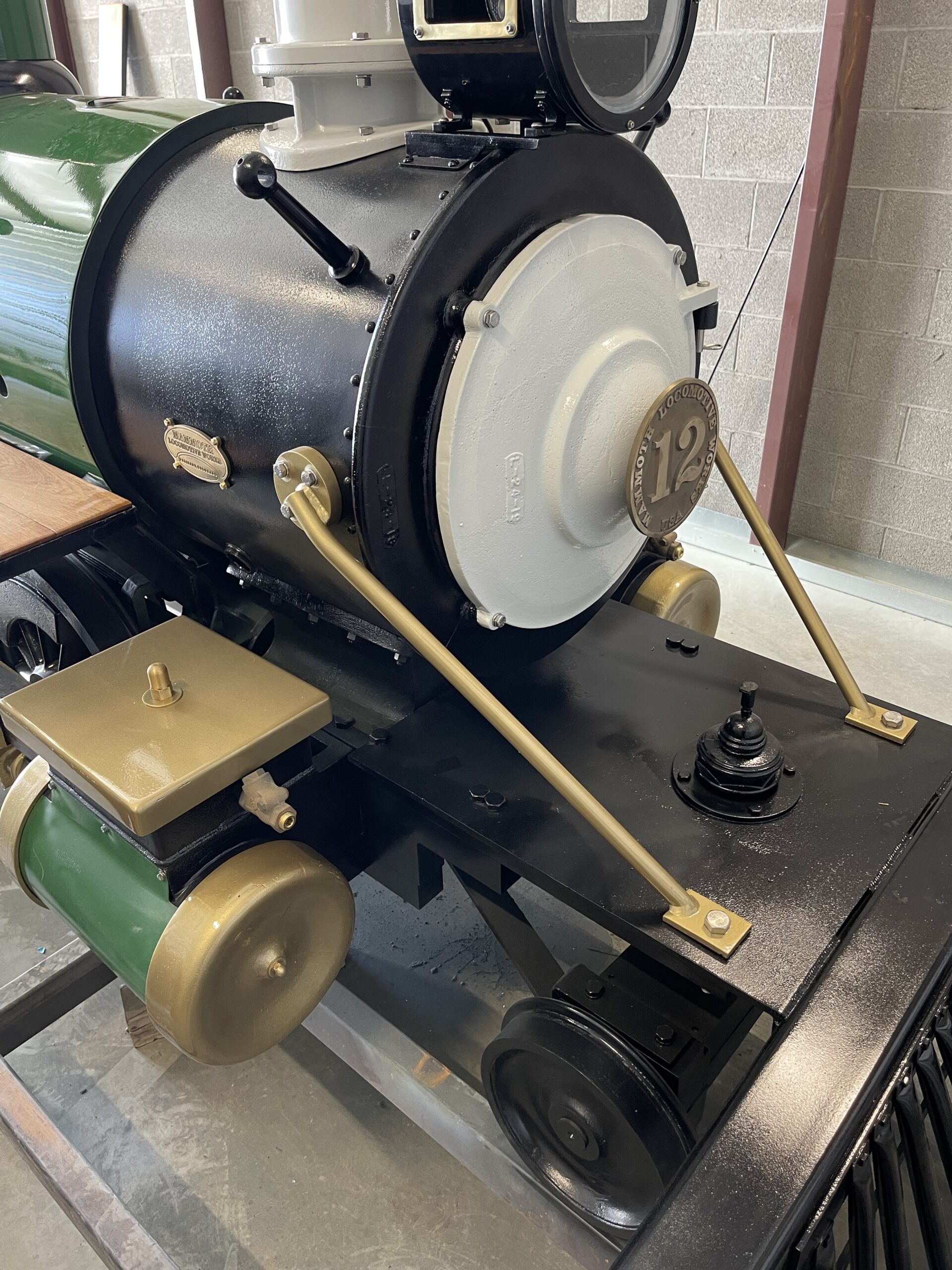 Mammoth Miniature Train